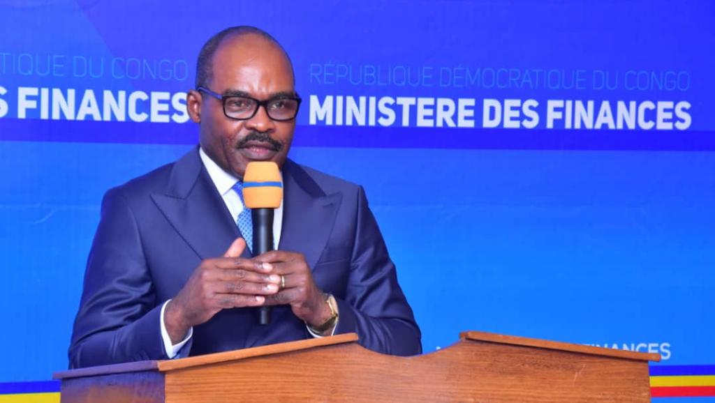 Rdc Nicolas Kazadi Signe Des Contrats De Performance Avec Les Régies